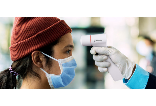 Bezkontaktné teplomery, ochranné masky